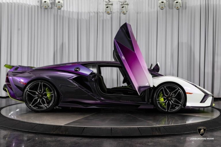 Lamborghini Sian for sale - OFF-MARKET CARS